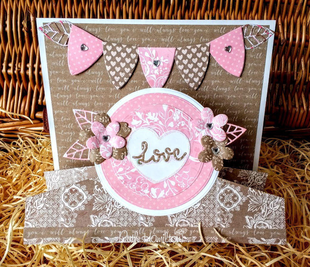 A Passion For Cards: Perfect Moments - Love - Trimcraft