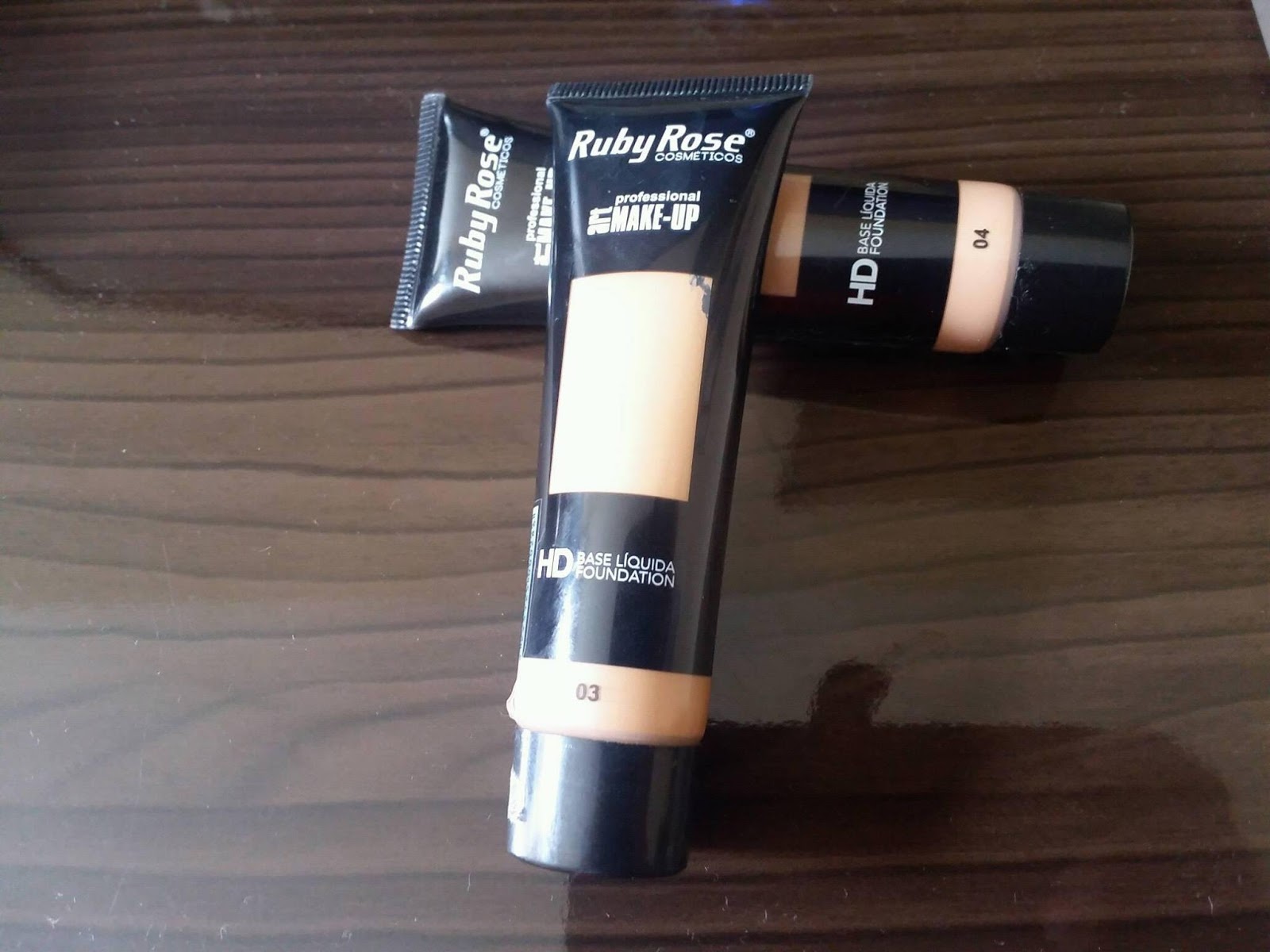 dikinhas da Sol: BASE HD RUBY ROSE -RESENHA