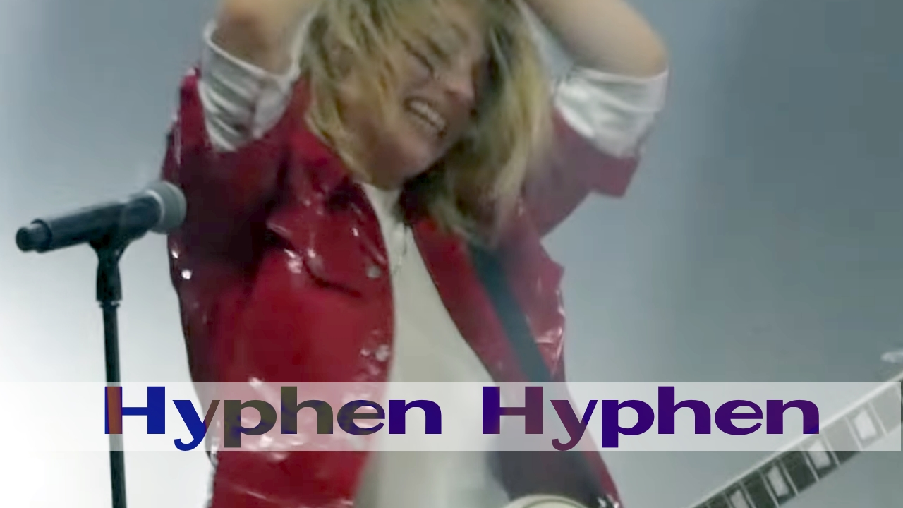 Santa: Hyphen Hyphen - Live Paris 2018