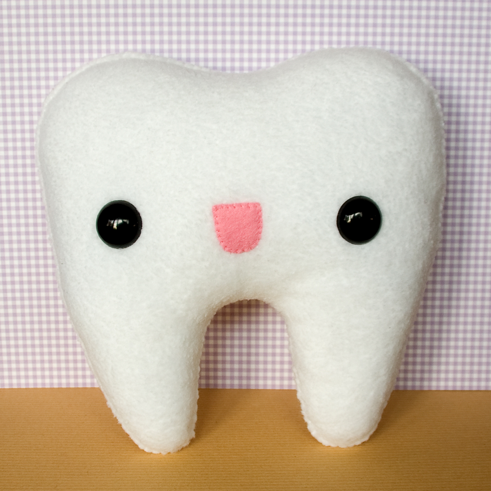 Tinypom: Fleece Tooth Plush