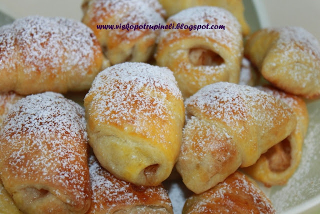 Visko po trupinėlį: Skarelės su obuoliais