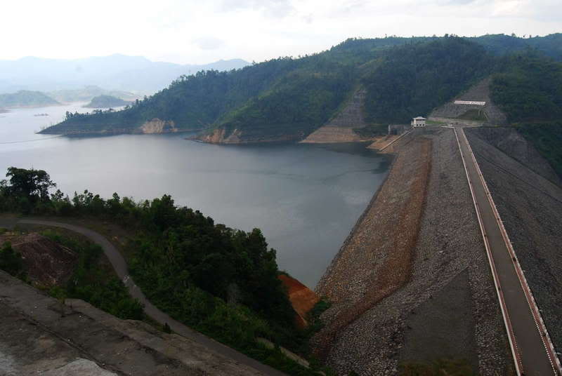 Situs Razvi's: Batu Tegi Dam Foto Shoot...