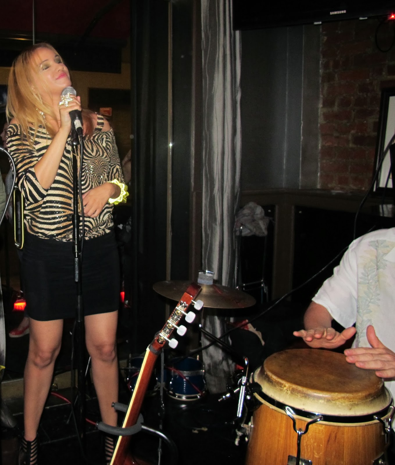 JASMINE CLEMENTE: Jasmine Clemente Live Performance @RED 58 in Midtown ...