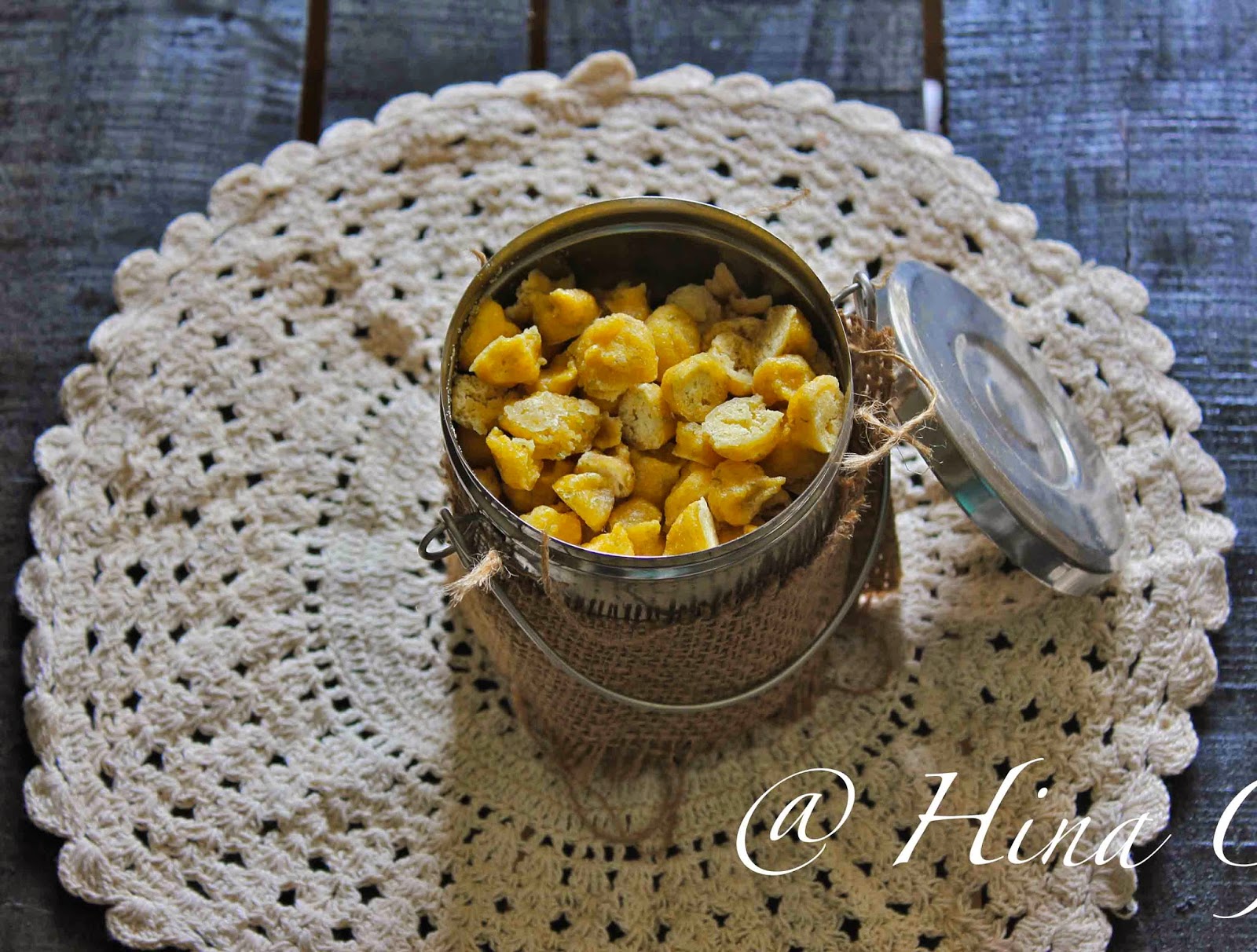 Masala Mung Wadi/Mungodi Curry Recipe - Fun FOOD and Frolic