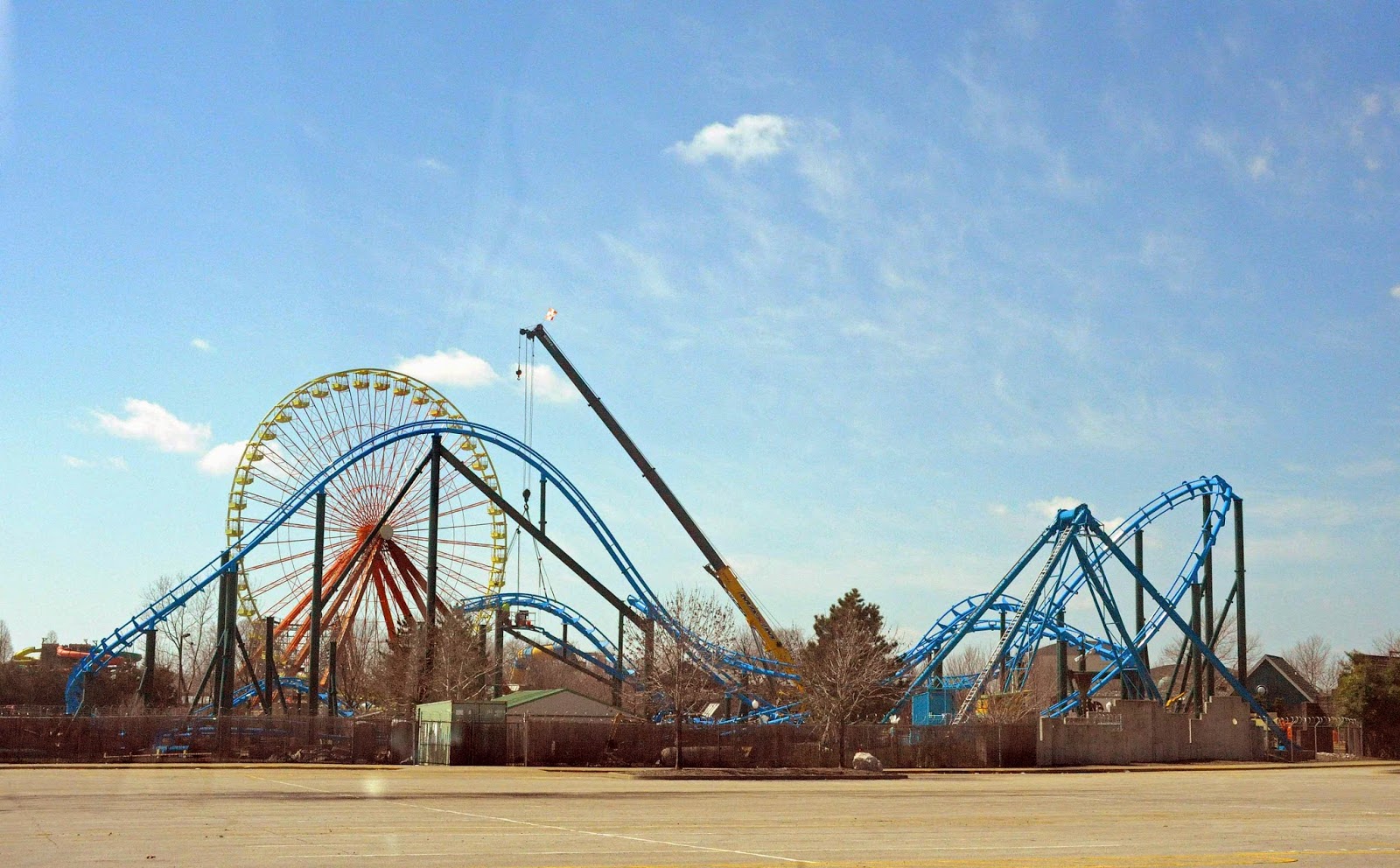 NewsPlusNotes: Scott And Carol Present - Lightning Run At Kentucky Kingdom