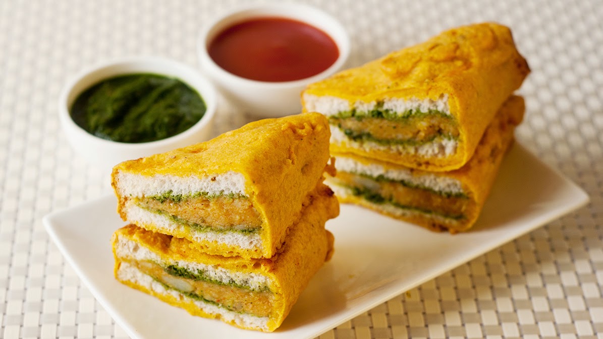 Delectable treats with Salma: Bread Pakoras