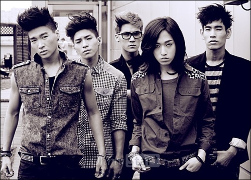K-pop Lover: DMTN / DALMATIAN (DESIRE.MOTIVATION.TIMING.NOW)