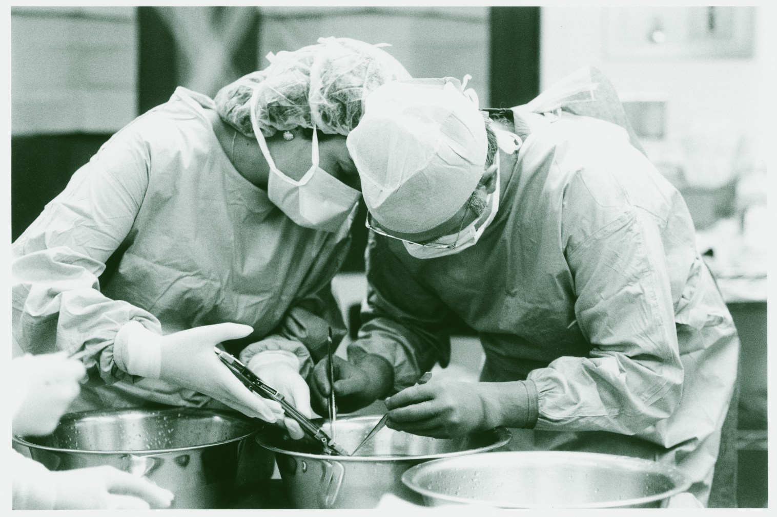 Doc, patient recall heart transplant surgery 30 years later