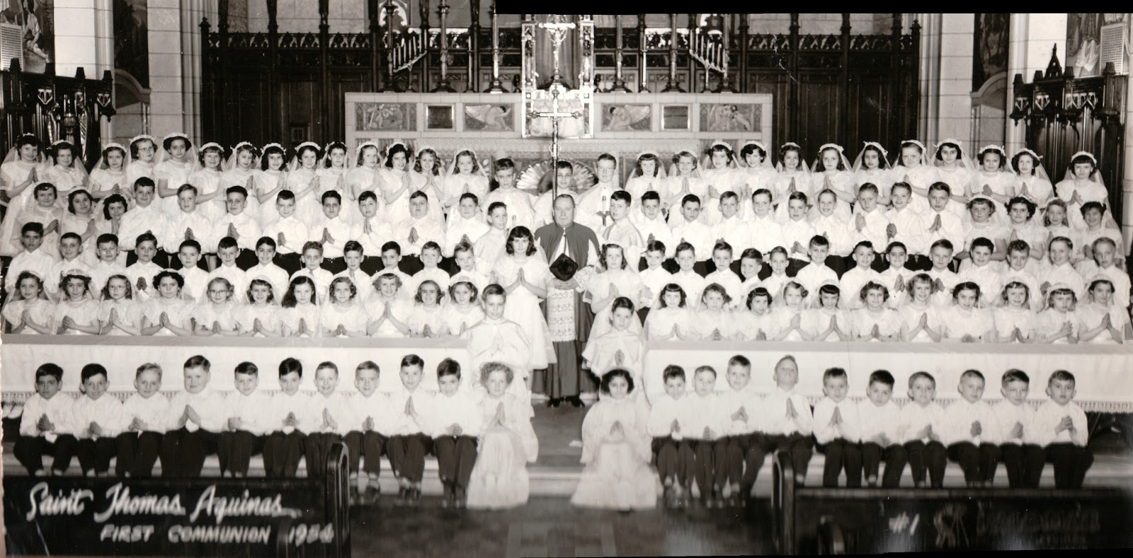 St. Thomas Aquinas Parish, Chicago, Illinois: First Holy Communion ...
