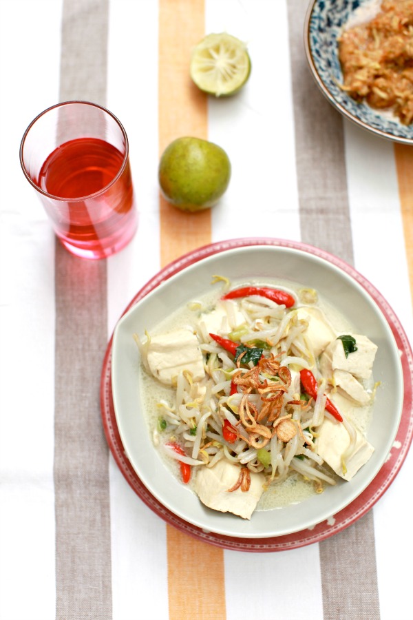 Masak Lemak Taugeh dan Tauhu - masam manis