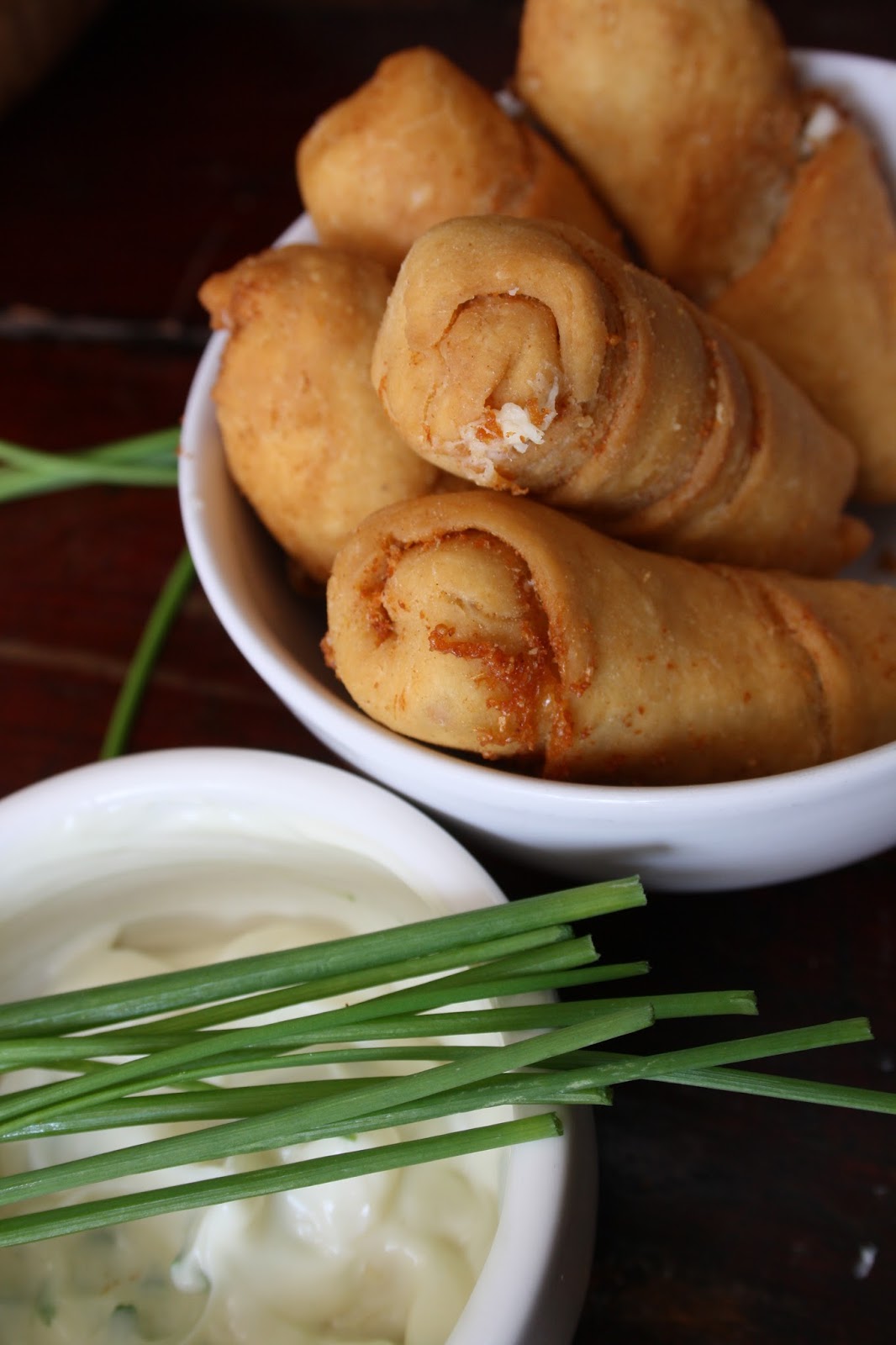 Akasabe: Tequeños (Venezuelan cheese sticks)