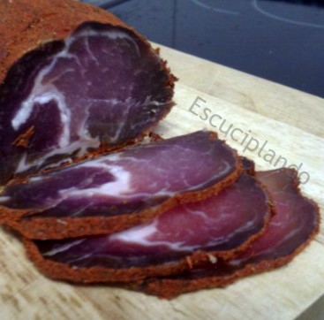 Escuciplando: LOMO CURADO