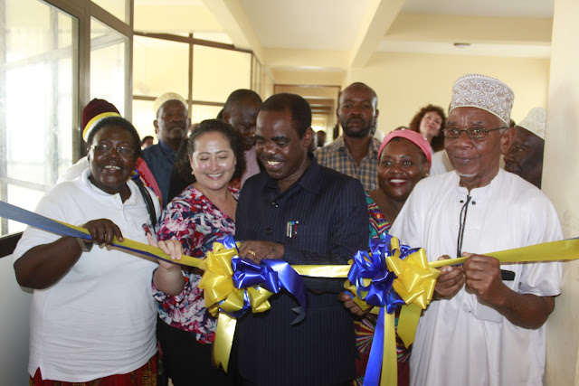 SERIKALI KUENDELEA KUZIPATIA UFUMBUZI CHANGAMOTO ZA WACHIMBAJI WADOGO ...