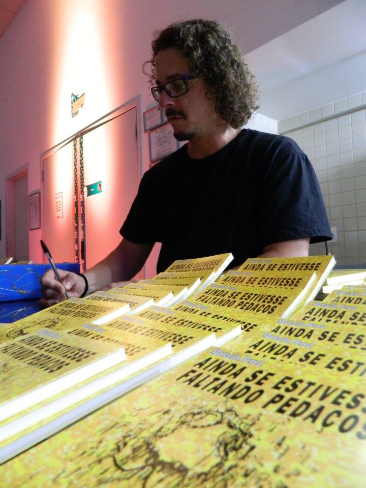 ArteLeituras: Entrevista com o escritor Marcelo Perez