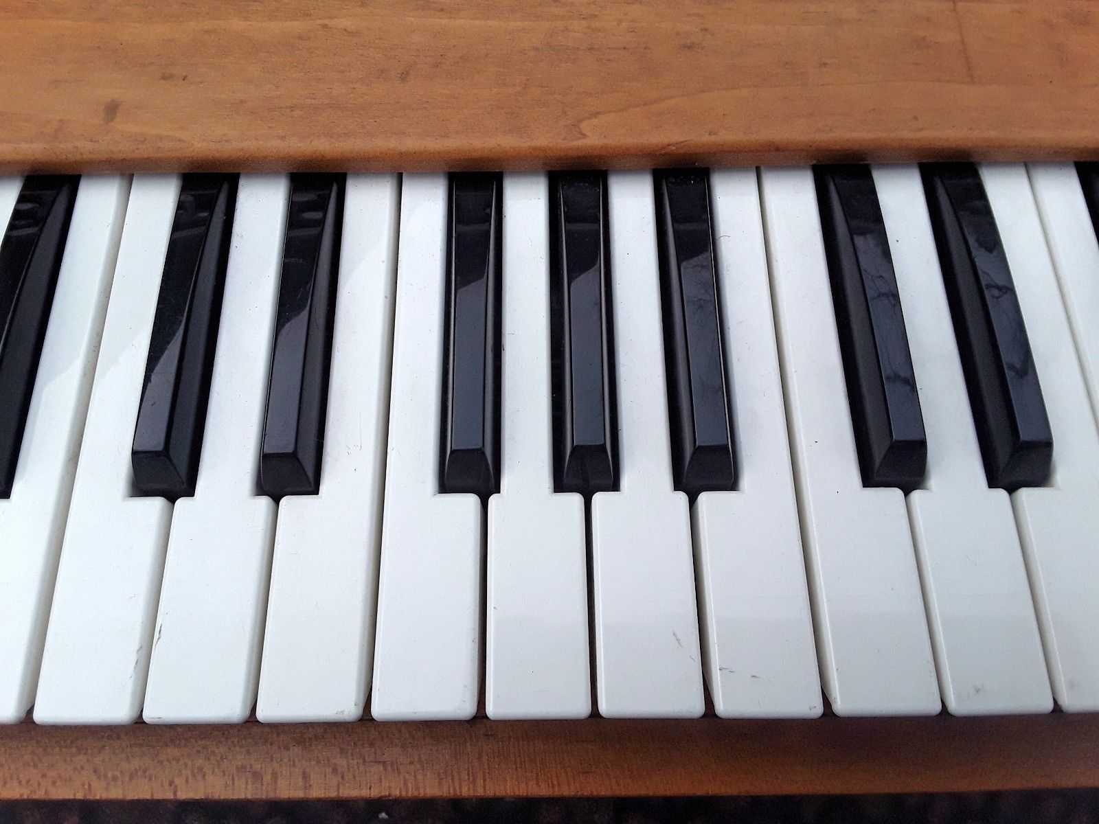 MATRIXSYNTH: Vintage Moog Minimoog model D Keyboard Synthesizer SN 6633