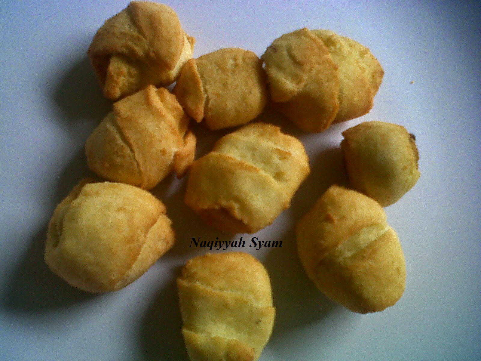 Resep Sukses Buat Pisang Molen Mini - Naqiyyah Syam