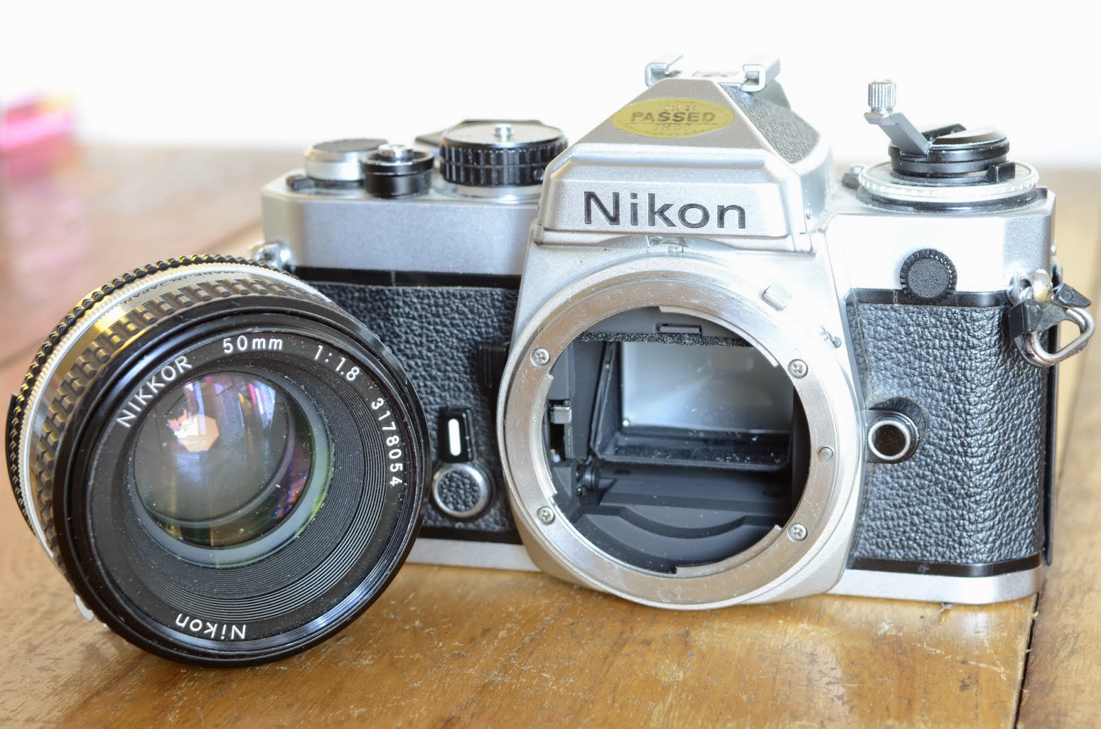 Vintage Camera House: Nikon FE