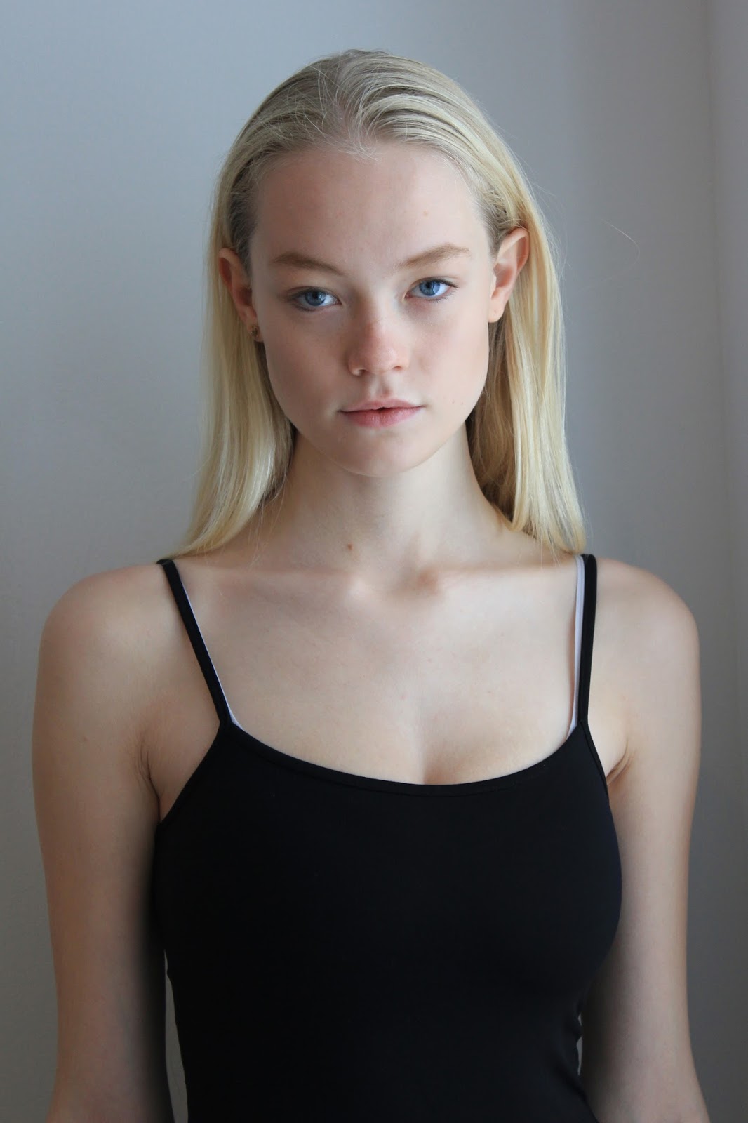 ELITE MODEL MANAGEMENT TORONTO : November 2016