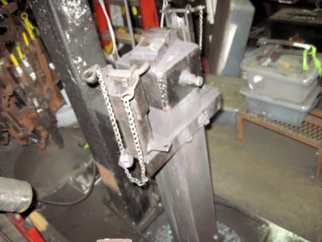 Persimmon Forge: Professional Blacksmithing: Die Retainer Pin Modification