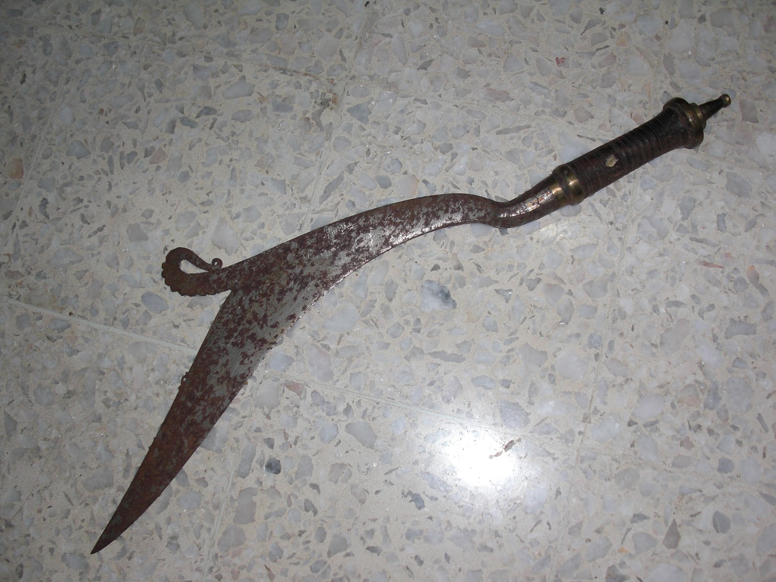 Malay Old & Antique Collections KEMEGA MAYA: Old Parang Jeng0k ...