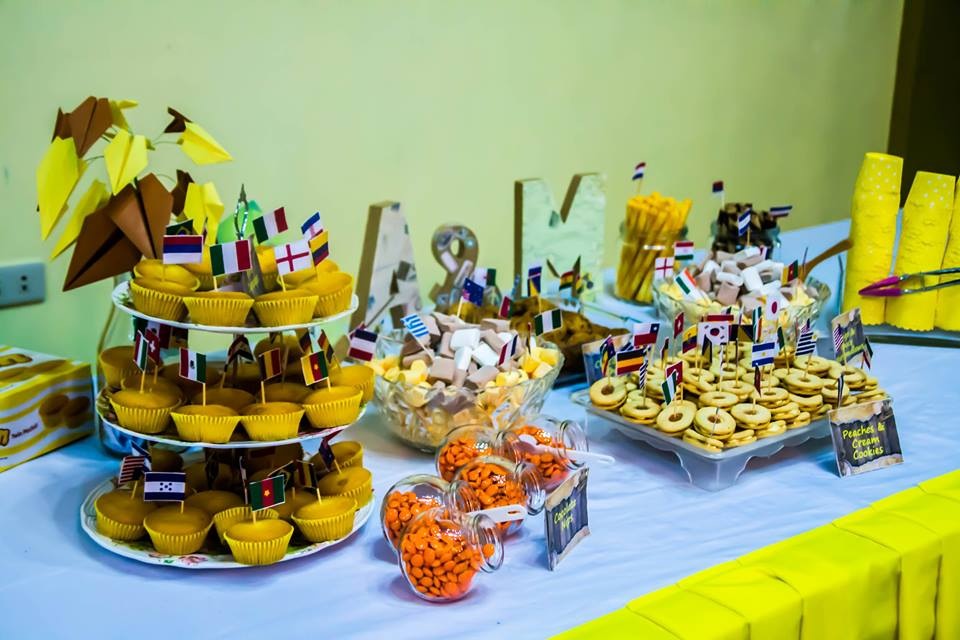 MomMieMei: DIY: Travel Theme Snack Buffet