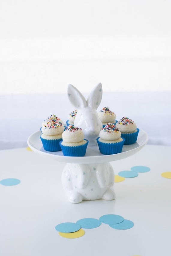 Coco Cake Land - Cakes Cupcakes Vancouver BC: The Coolest Cake Stands ...