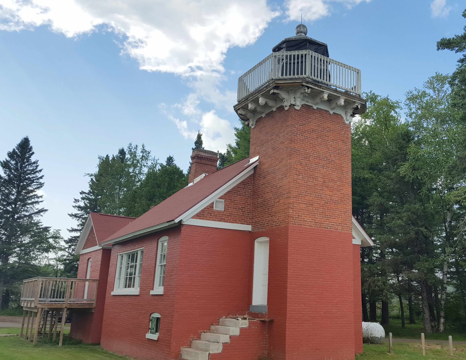 Wandering His Wonders: Learning to talk like a Yooper