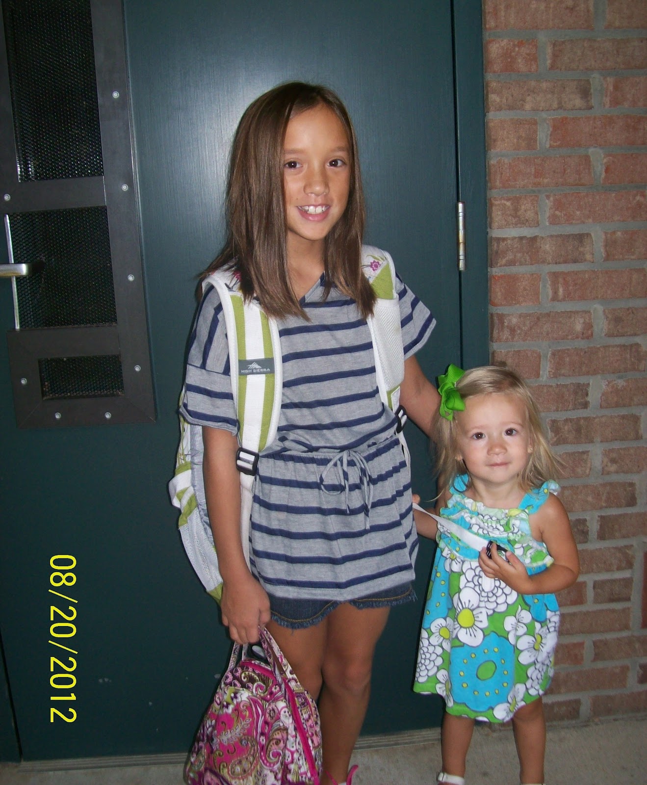 Happily Chaotic: Kaylyn's First Day of 4th Grade