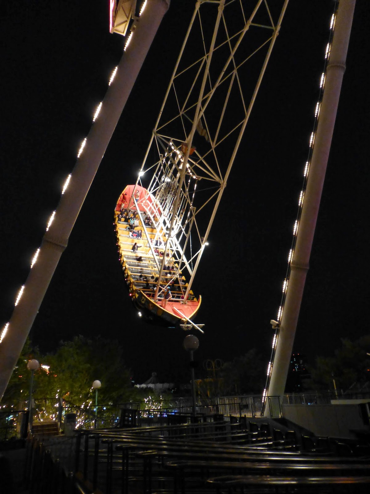 Chaos and Kanji: Toshimaen: Tokyo's Best Amusement Park?