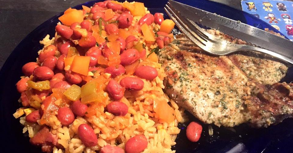 Sofrito In My Soul: A Spoonful of Sofrito: Yellow Rice with Corn and Ham!