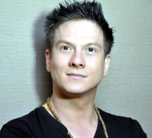 profil artis Bertrand Antolin