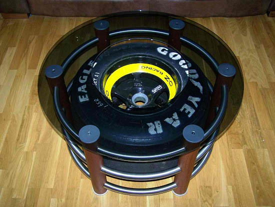 GREAT IDEAS FOR RECYCLING CAR TIRES | TIRE TABLES - Discreet Magazine