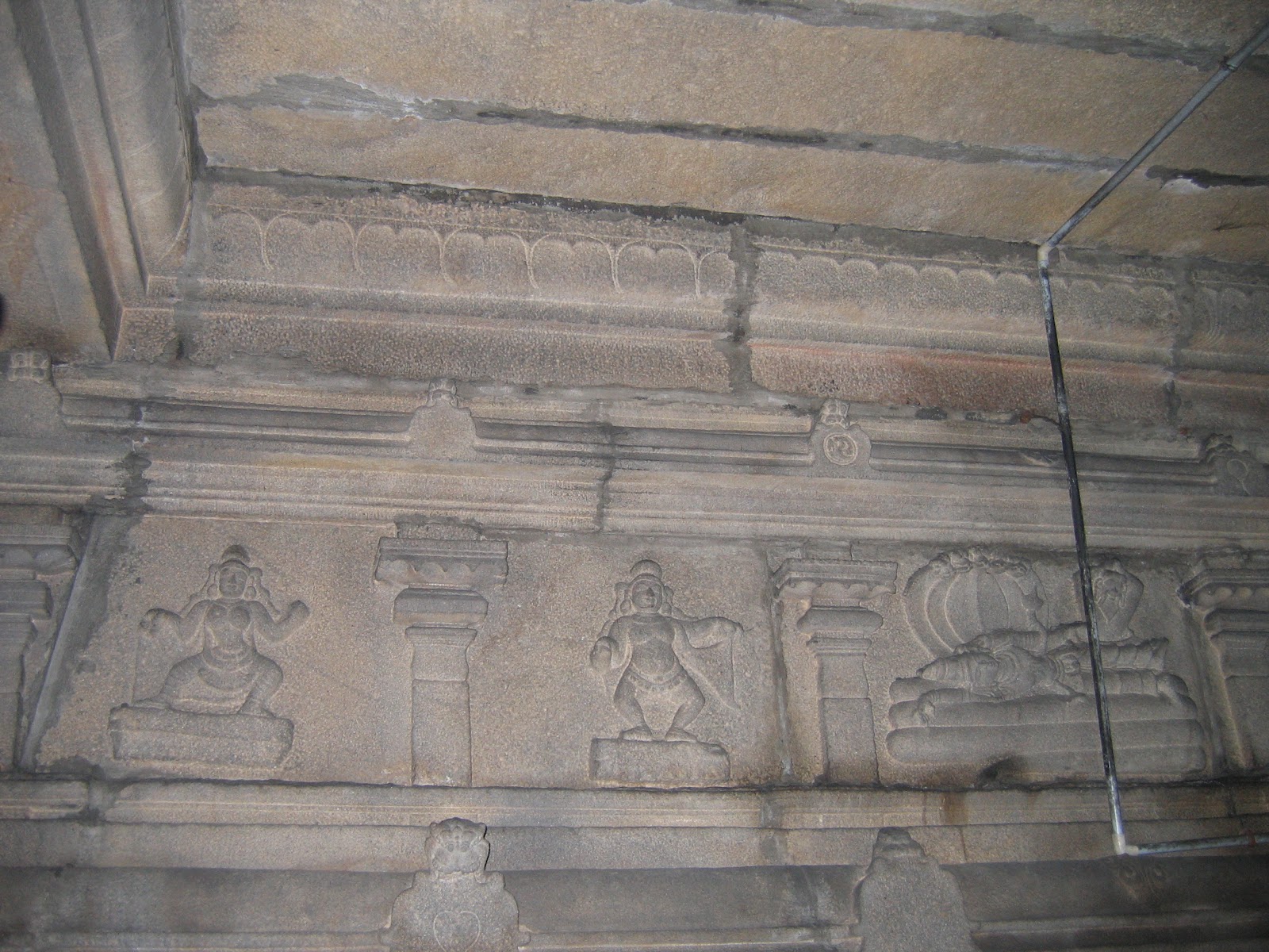 Temple, Travel and Sport: Navaneetha Krishna Temple Melaseval