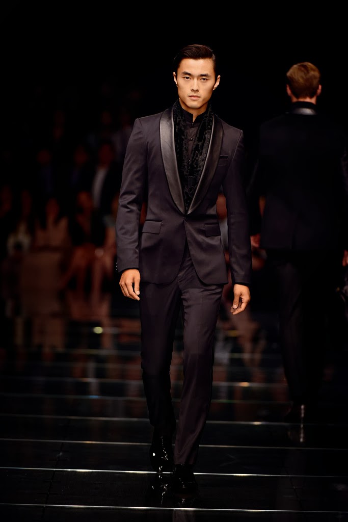 Hugo Boss Coat for Men | Catwalk City of China by Hugo Boss | Autumn ...