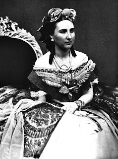 4vium: El desayuno de la emperatriz Carlota