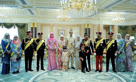 Rosmah Mansor Bini Taib Mahmud Jatuhkan Maruah Malaysia Di Brunei