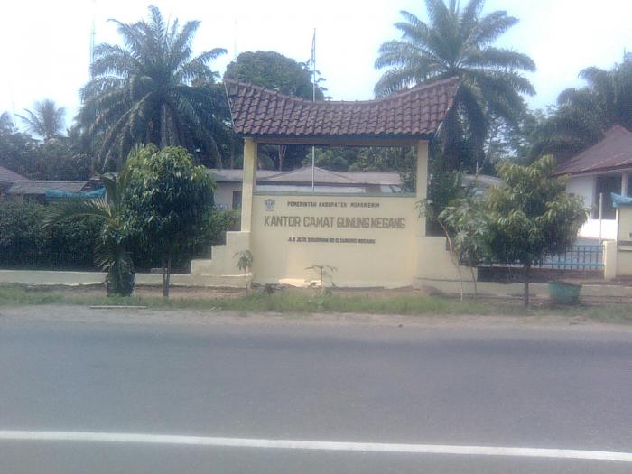 Gunung Megang Kampoengku: Kantor Kecamatan