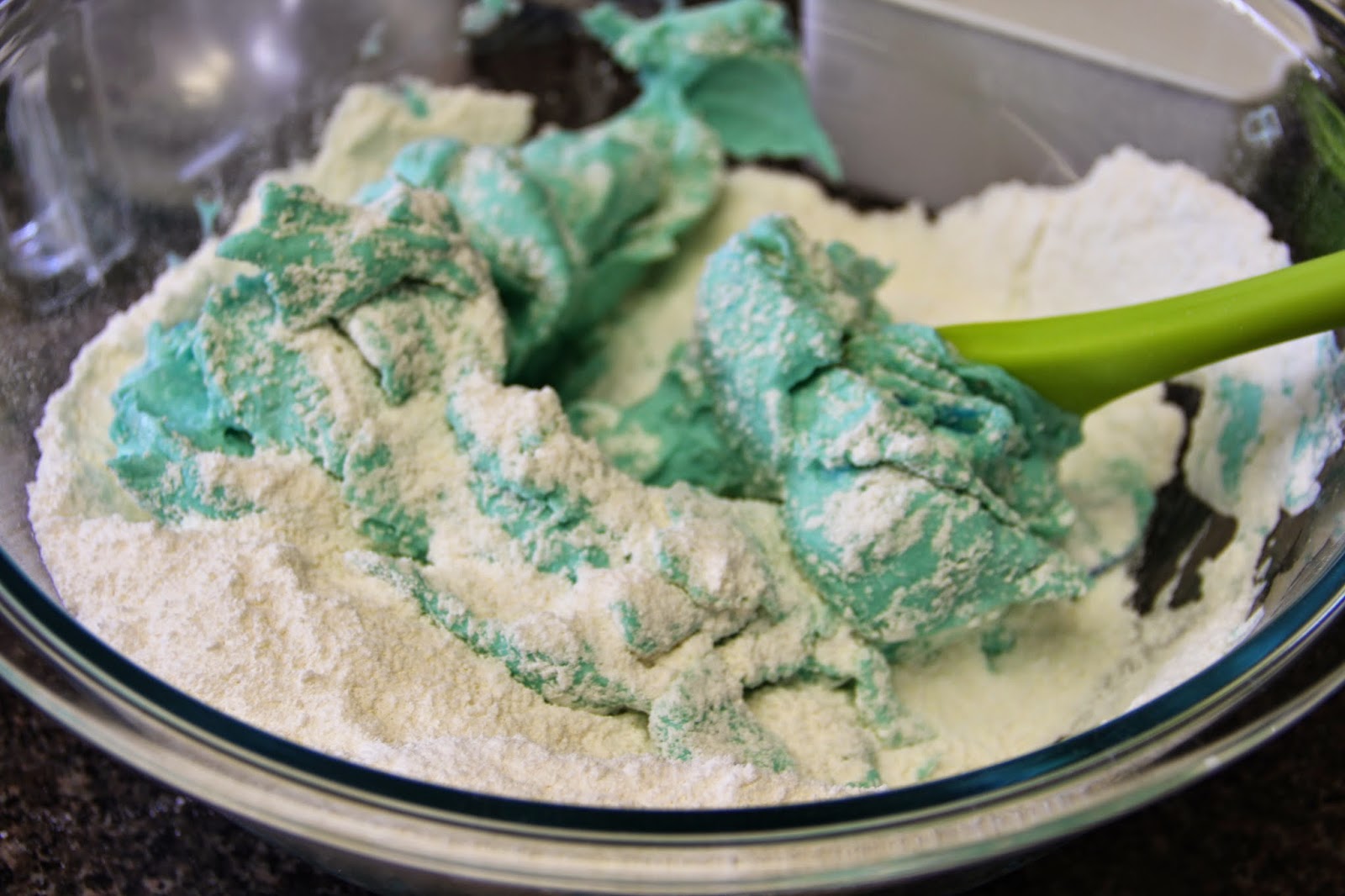 Mennonite Girls Can Cook: Macarons