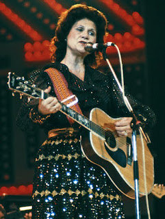 Kitty Wells the greatest female country singer ~ Birenews