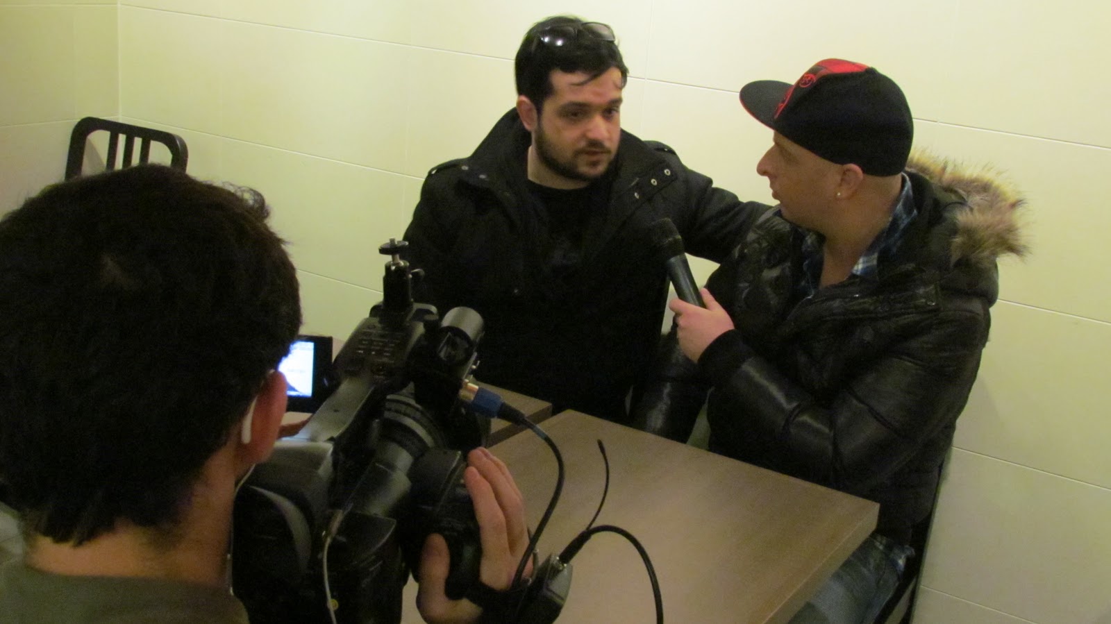 MAT.TV la webtélé: MAT.TV (webtélé): UNE JOURNÉE DANS LA PEAU DE KARL ...