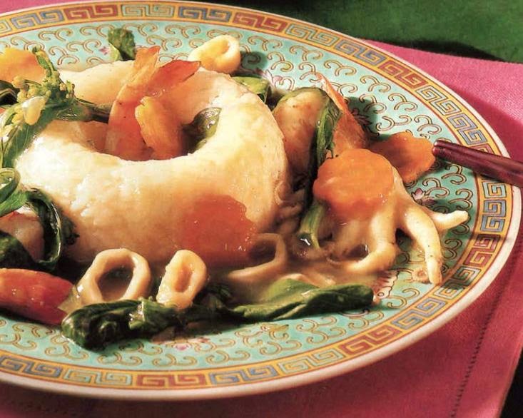 How to Make Chinese Mui Fun – Rice in Seafood Sauce Asian Cooking ...