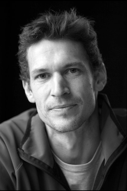 swaggies: Tim Hetherington: 1970-2011