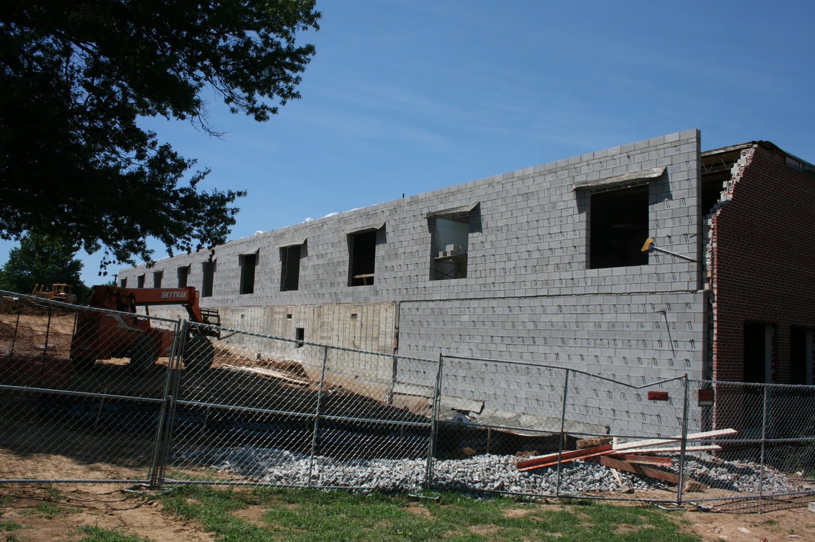 Clays Mill Elementary: Outside Work
