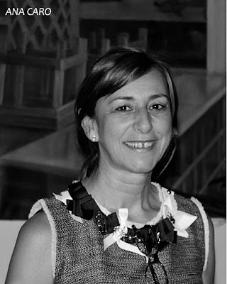 RAMON LLANES: VIVO ENAMORADA. (Ana Caro).