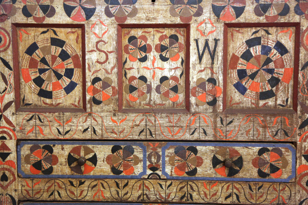 Getting Stitched on the Farm: Polychrome Hadley Chests