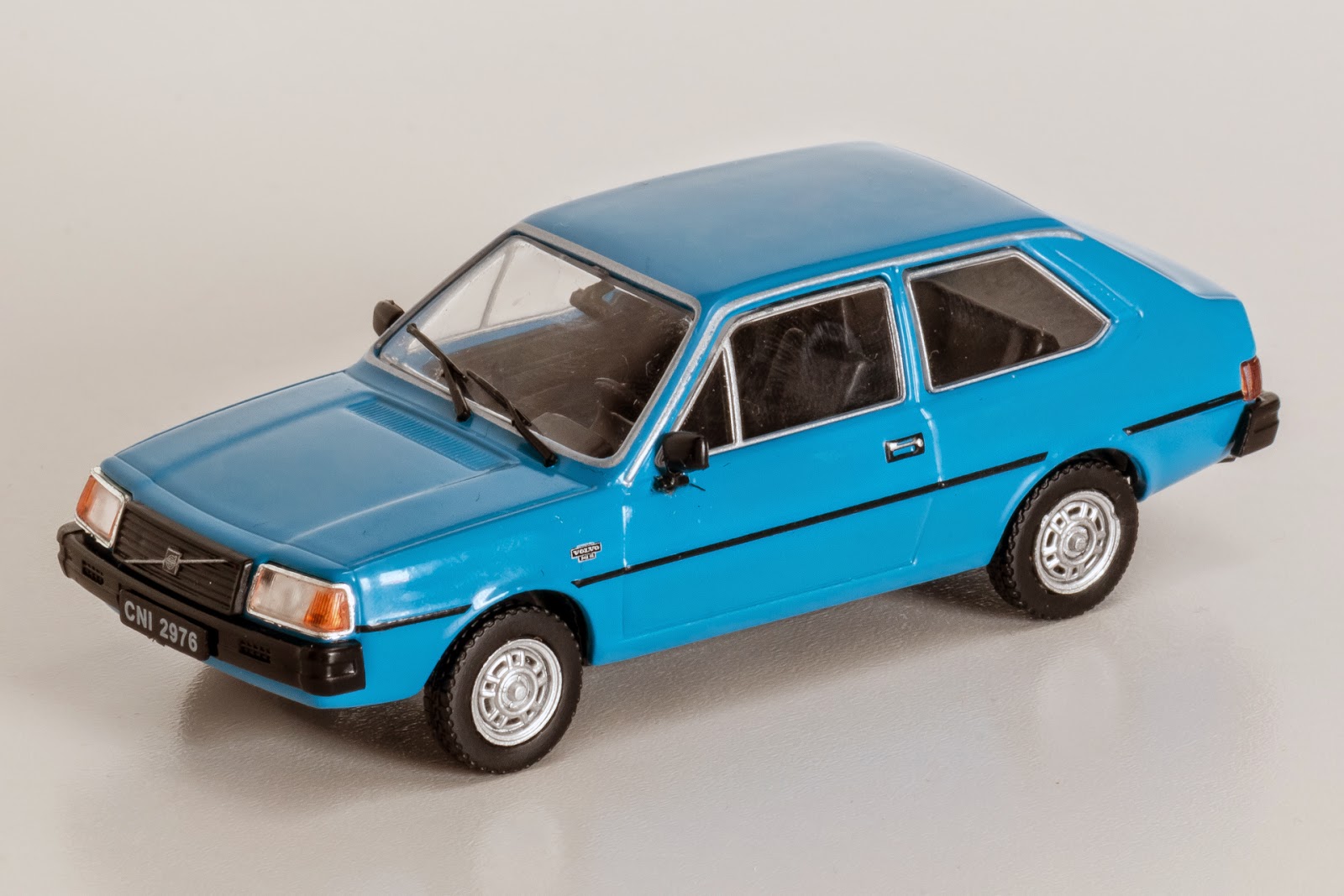 MiniAutoHobby: Volvo 343