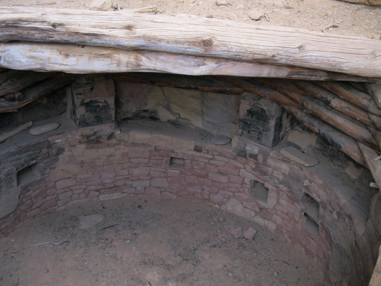 Four Corners Hikes-Mesa Verde: Square Tower House Guided Hike