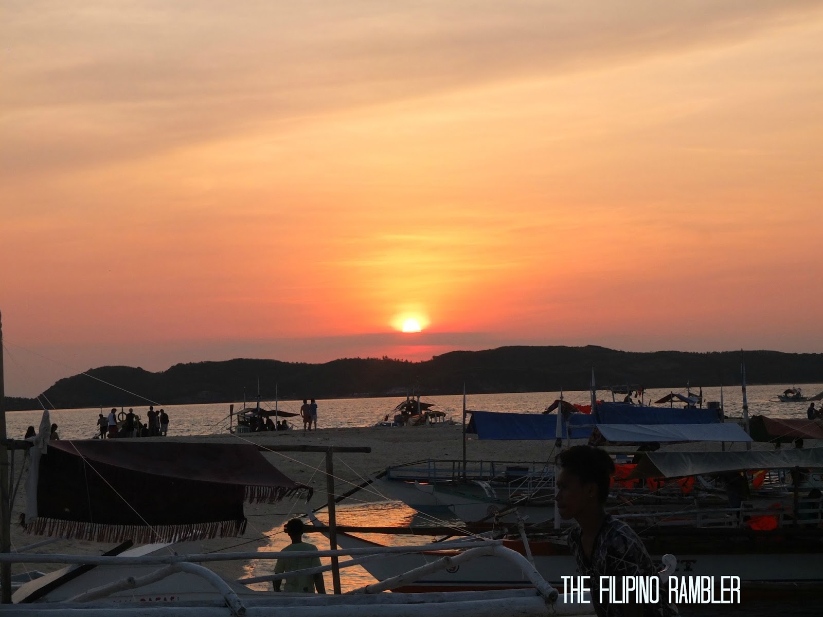 In Photos: Morning at Sombrero Island, Masbate - The Filipino Rambler