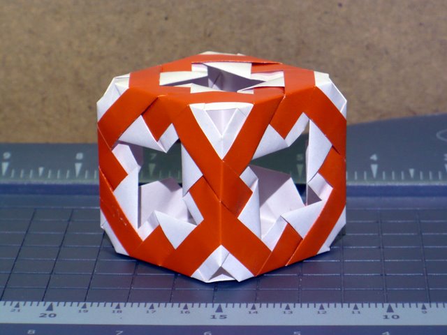 Carlos A: Ninja Star Cube Lewis Simon