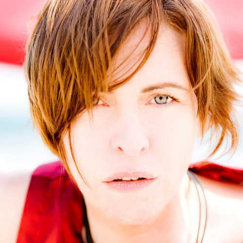 Irish Singer Eleanor McEvoy Performs at Burren Pub in Somerville on ...